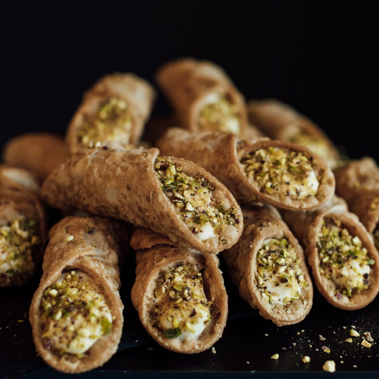 Eva Cake House - Cofetarie | Gelaterie | CandyBar | Ploiesti
